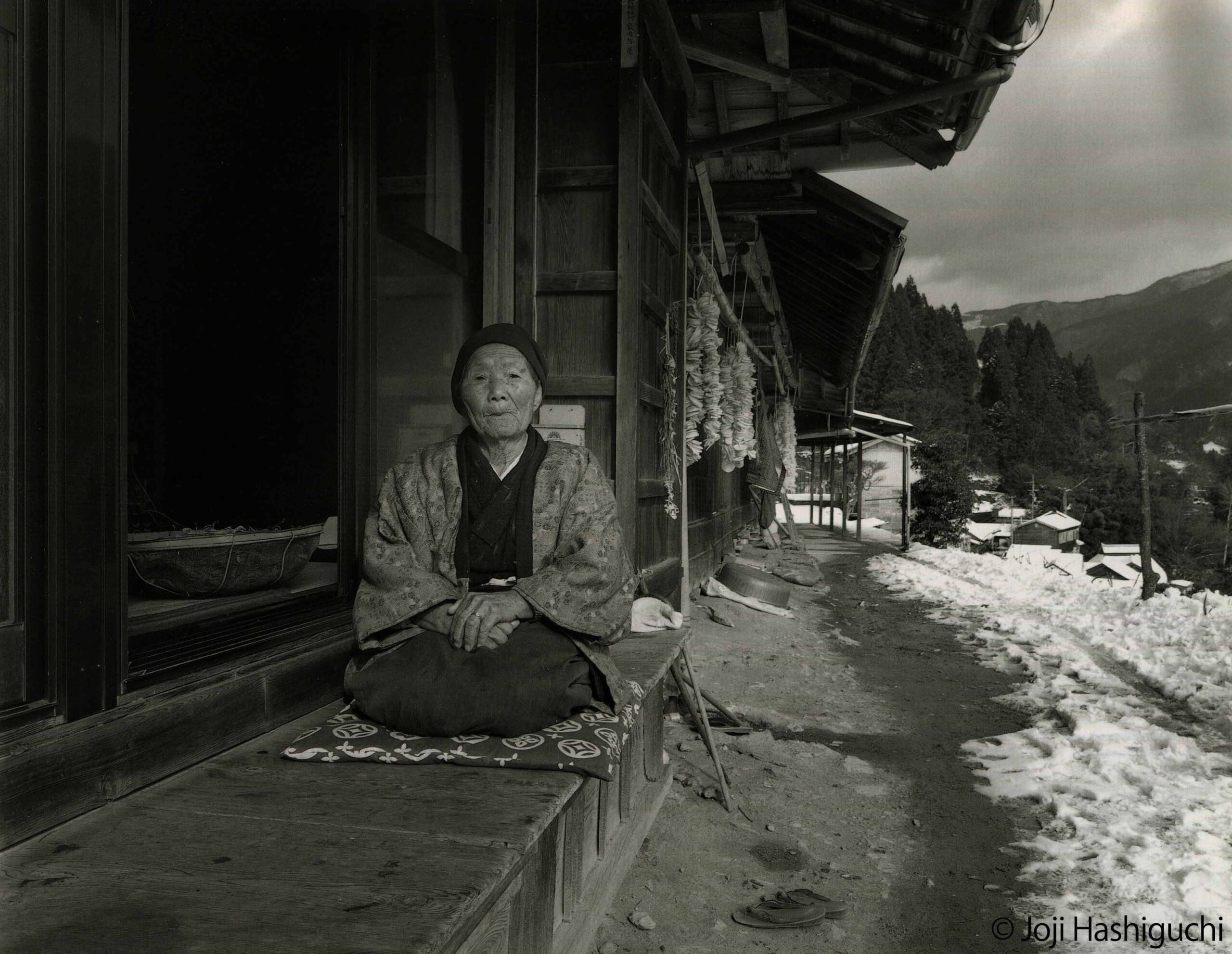 Gallery - JOJI HASHIGUCHI